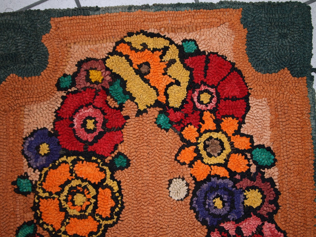 Handmade Vintage American Hooked Rug 2'x3', 61cmx91cm 1940s ...
