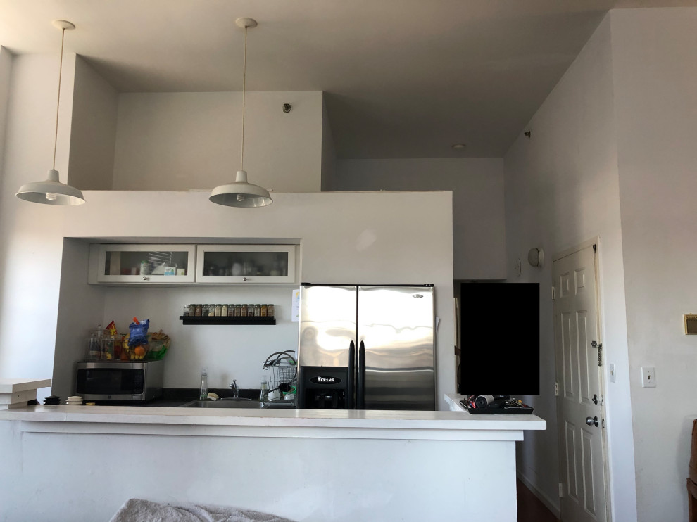 Awkward kitchen ceiling! Any help is appreciated!