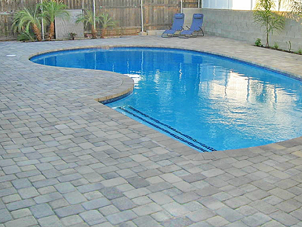 Paver Stones Pool Deck - Pool - Los Angeles - by Flores Artscape, Inc ...