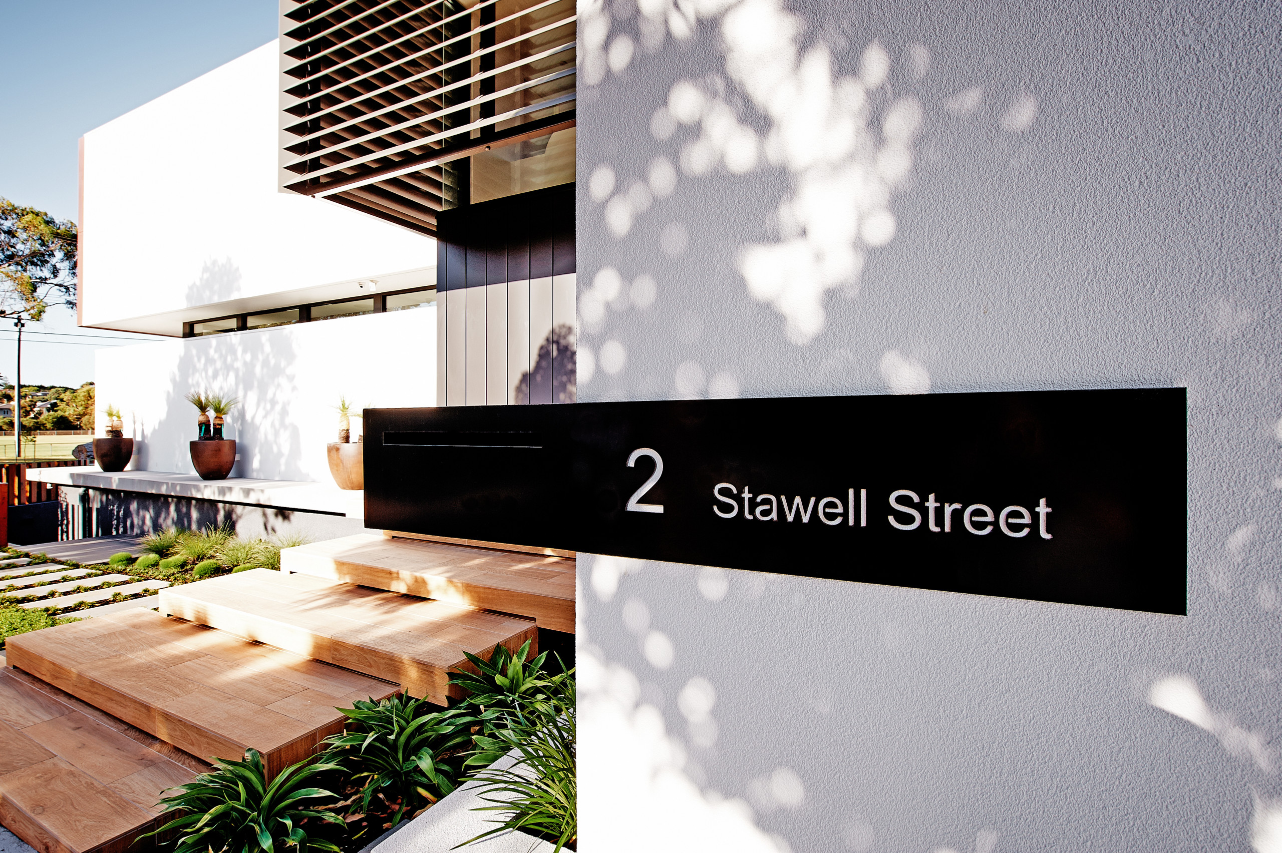 25 Stylish House Numbers for Your Front Entrance | Houzz AU