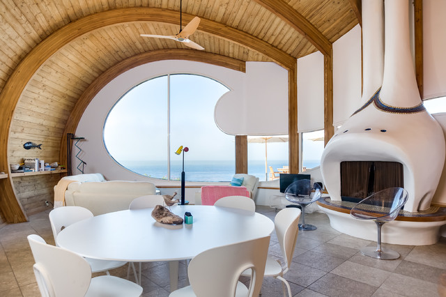 California Houzz Tour: An Iconic Wavy Home Gets a Gentle Facelift ...