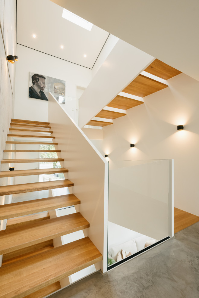 Split-Level-Treppe - Contemporary - Staircase - Stuttgart - by ...