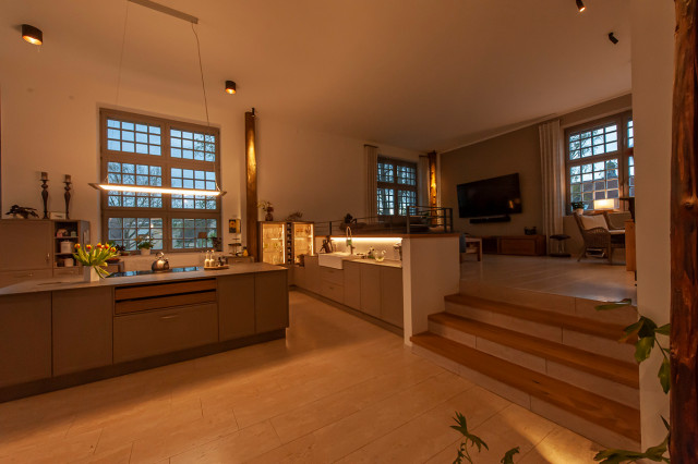 Umbau einer alten Scheune zu einem Wohnhaus - Landhausstil ...