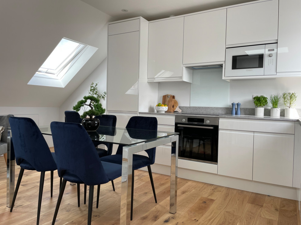 Maisonette flat with loft extension - Fulham - Contemporary - Kitchen ...