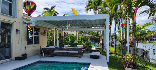 Retractable Pergola with Motorized Screens on Poolside Patio ...