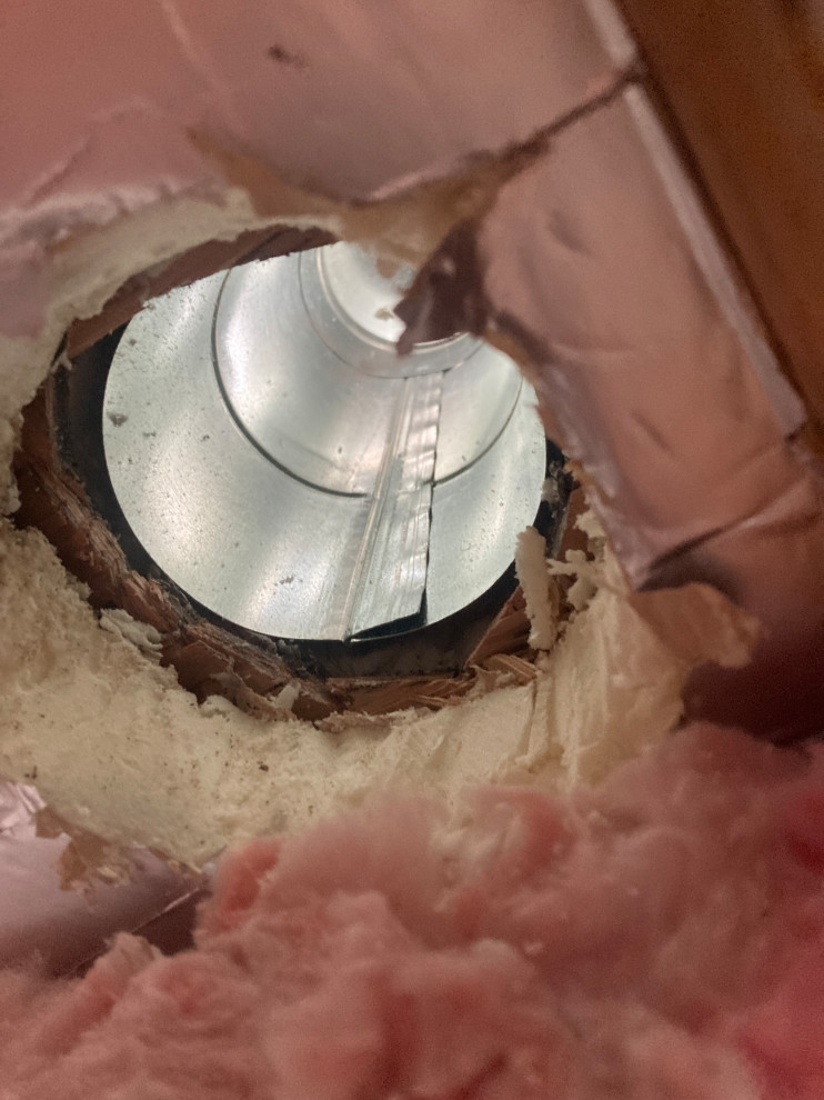 How do I connect a duct to this roof vent? | Houzz Forum