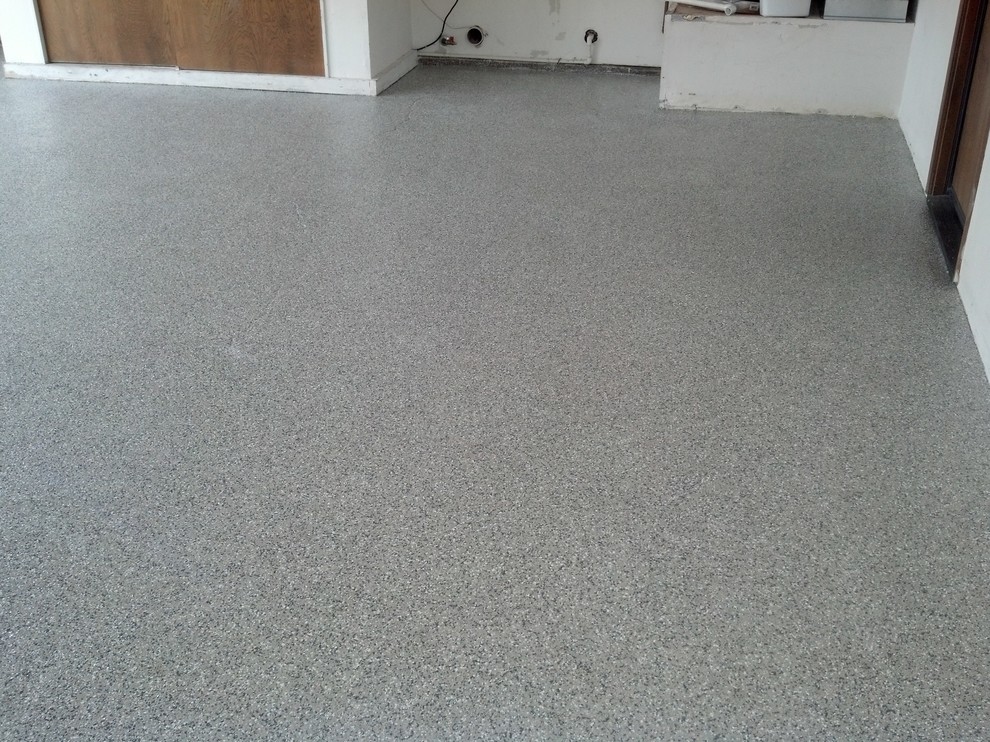 Garage Floor With Westcoat Liquid Granite Flake Floor - Traditional ...