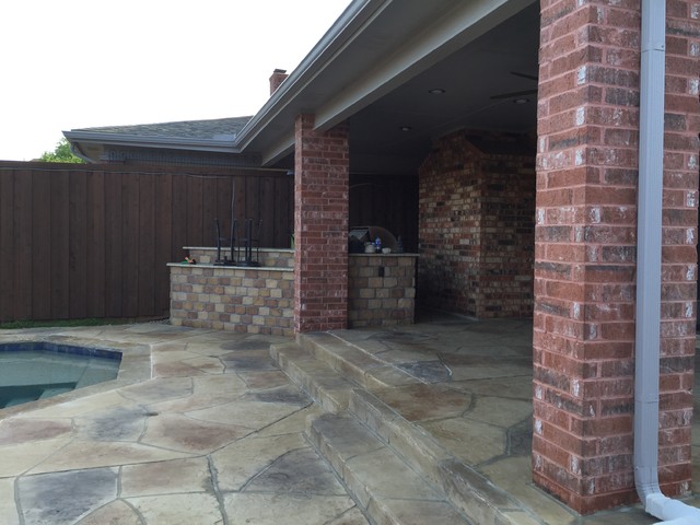 STAMPED CONCRETE OVERLAY : FLAGSTONE PATTERN - Traditional - Dallas ...