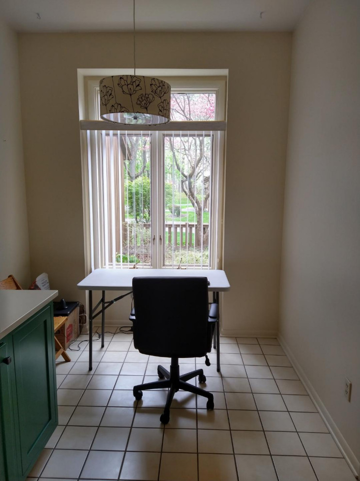 Design eat-in area of galley kitchen - storage piece & courtyard view ...