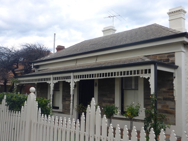 Concave Verandah & Carport Before & After - Glenelg SA - Traditional ...