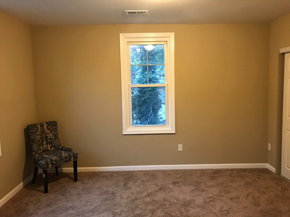 Small bedroom + off-center window