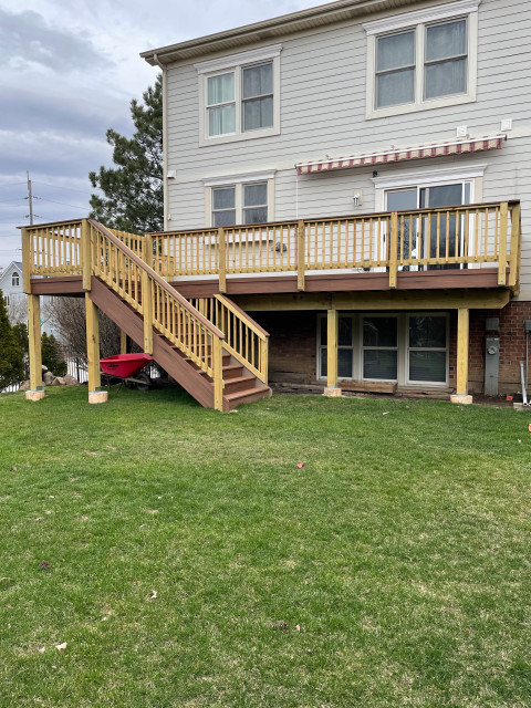 Mahogany TimberTech deck in Palatine, IL - Traditional - Deck - Chicago ...