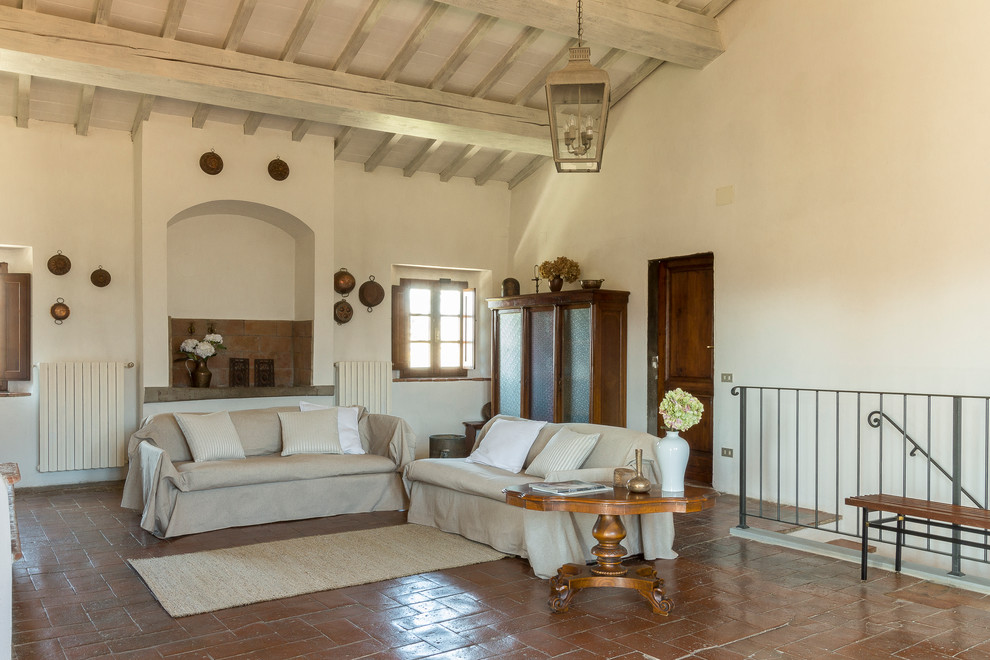 DESIGN REAL ESTATE - CASALE IN VENDITA - Country - Firenze - di ...