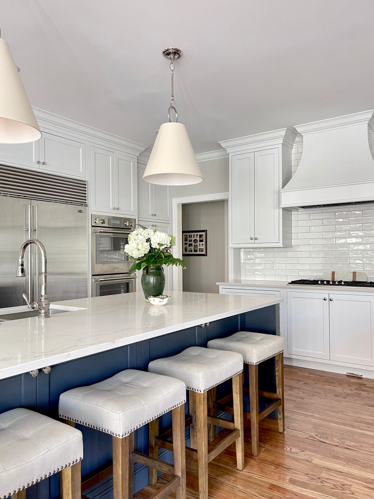 Ladue-Traditional Kitchen RenovationWOW! What a transformation this ...