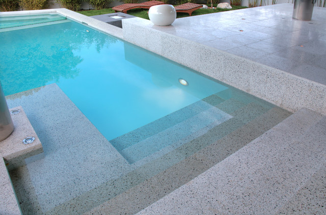 Verona Terrazzo - Modern - Pool - Los Angeles - by SOLI Architectural ...
