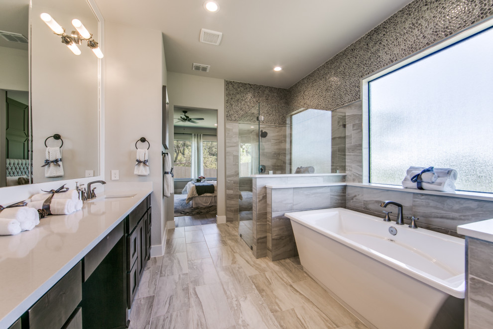 Hermosa Model Home - Transitional - Bathroom - Dallas - by Olinova ...
