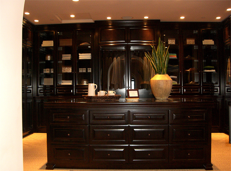 Walk-In Closet - Traditional - Orange County - by Tile-Stones | Houzz