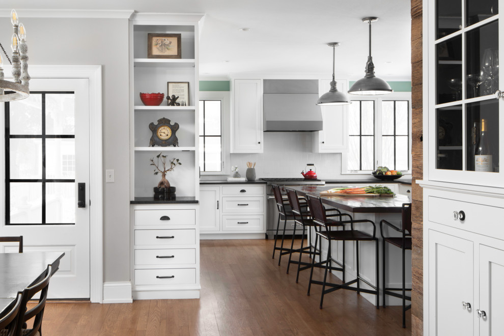 The New Farmhouse - Farmhouse - Kitchen - Milwaukee - by Karl ...