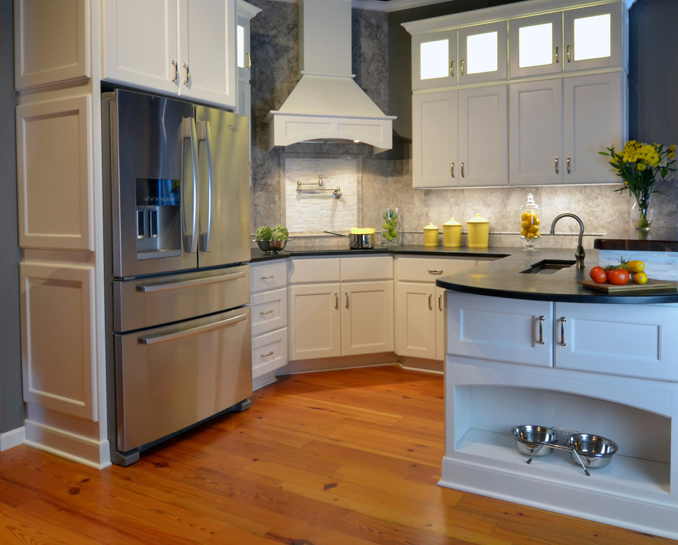 Mt. Vernon Showroom Display - Transitional - Kitchen - DC Metro | Houzz