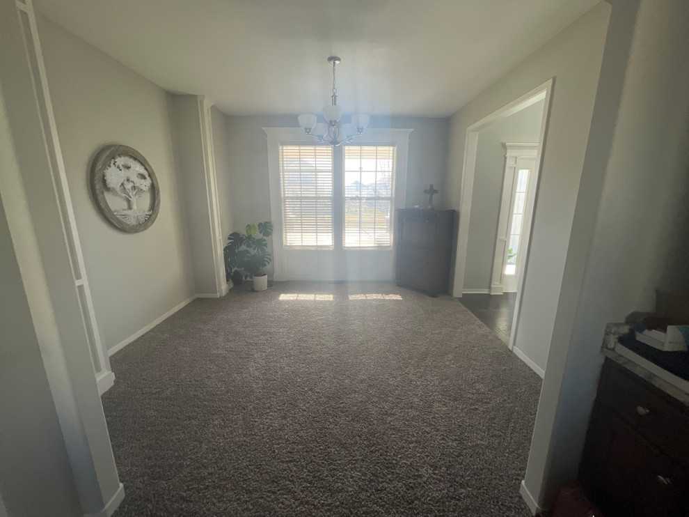 Reading Room/Conversation Room