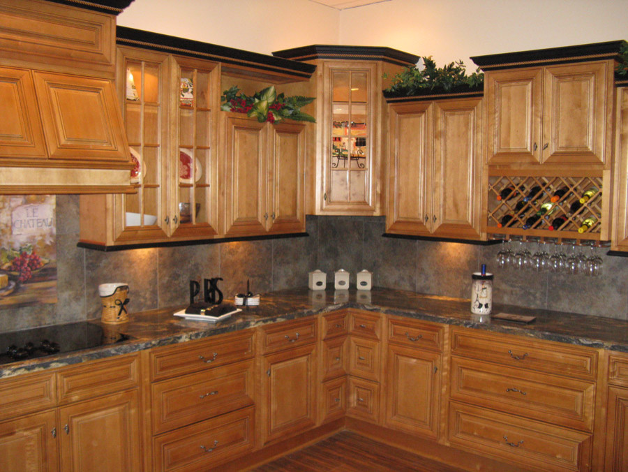 Mocha Kitchen Cabinets Home design - Traditional - Columbus - by Lily ...