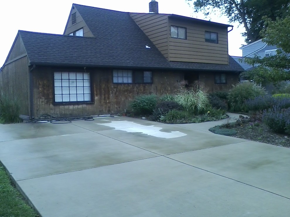 Need Help With Proper Window Design For Front Of House Without Changing Size Of Second Floor Need Help With Proper Window Design For Front Of House Without Changing Size Of Second Floor