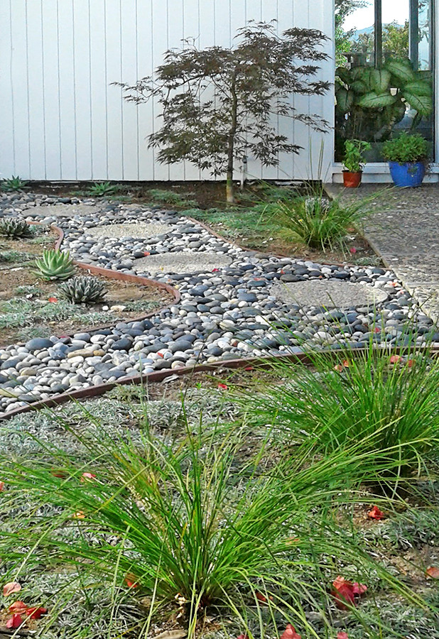 Concrete Paver and River Rocks Walkway - Landscape - Los Angeles - by ...