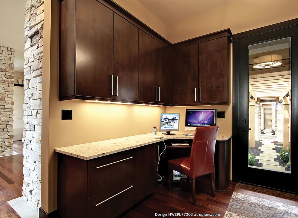 Pocket office or full-sized: which would you choose?