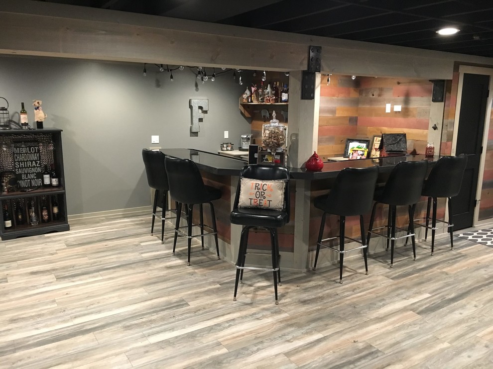 Barn Wood Basement - Farmhouse - Basement - Chicago - by Harrison and ...