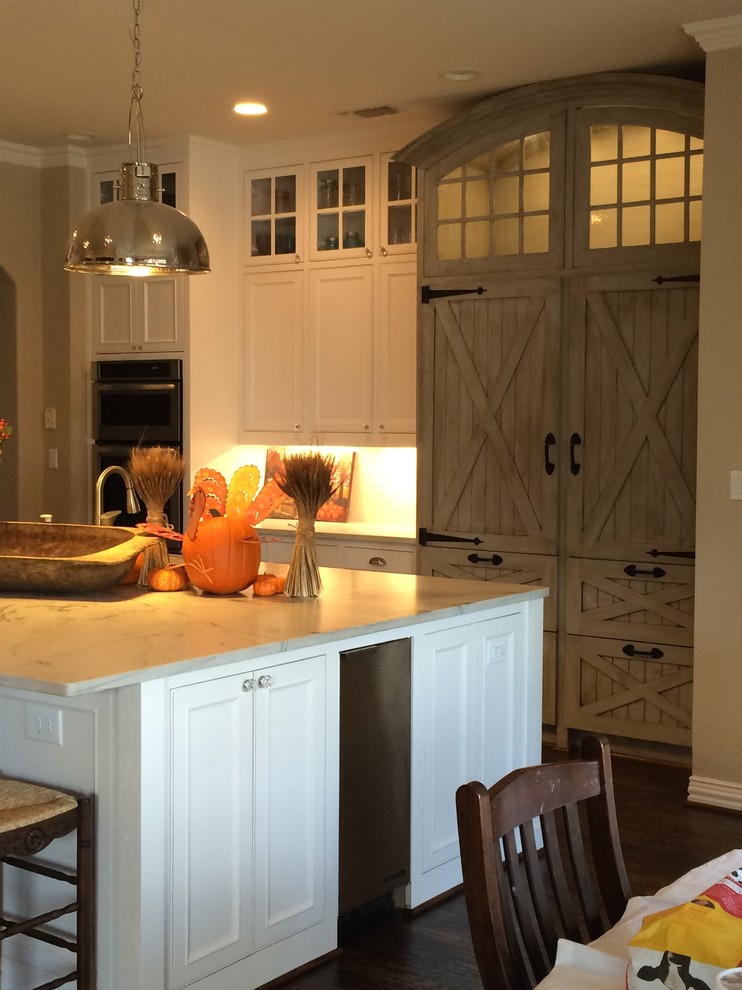 SOUTHLAKE KITCHEN DESIGN - Country - Kitchen - Dallas - by Stringer ...
