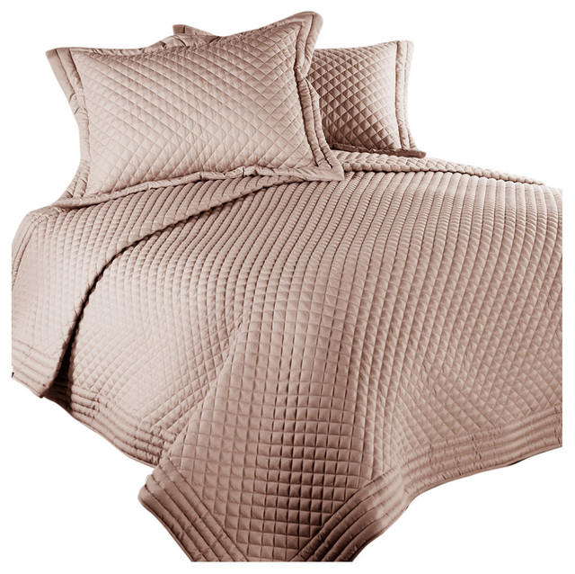 Lotus Home Diamondesque Water and Stain Resistant Quilt, F/Q ...