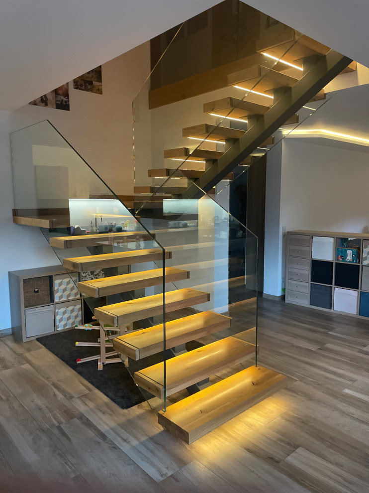 Cantilever Stairs - Staircase - London - by Wood & Art Stairs | Houzz IE