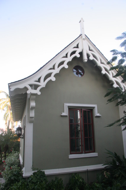 Gothic Revival Exterior Millwork - Traditional - Dallas - by Hull ...