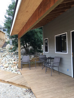 Barboursville Modern Pool & Gardening Cottage - Modern - Exterior ...