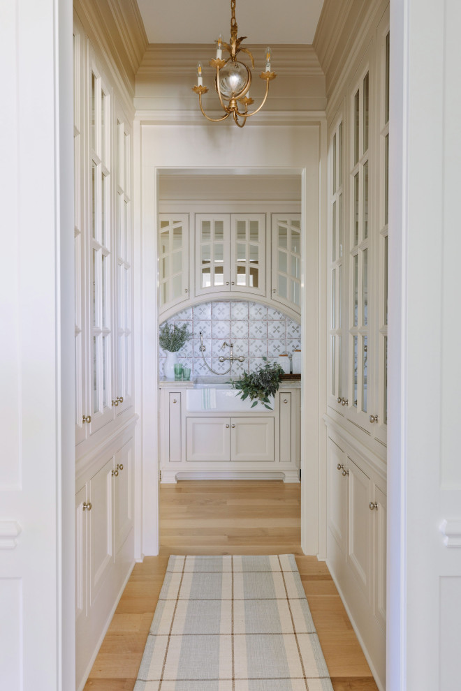 Kanas City House | Renovation and Decorating - Traditional - Kansas ...