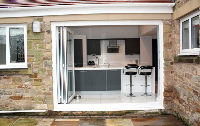 Cramped kitchen converted into luxurious and practical living space ...