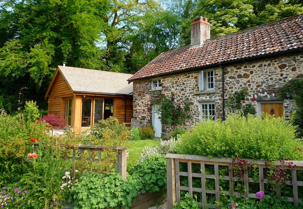Timber Clad Extension to Stone Cottage. Extension and Remodel ...