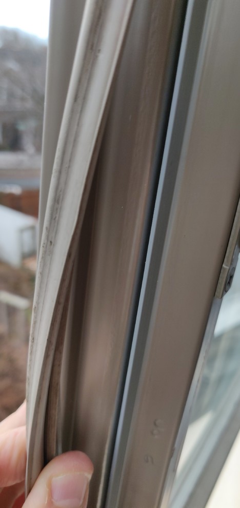 Replacing Window Seal