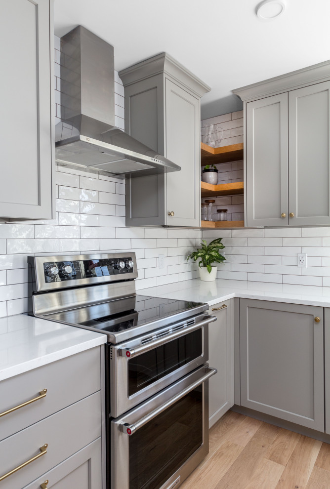 Kitchen renovation by Vermont Interior Design - Farmhouse - Kitchen ...