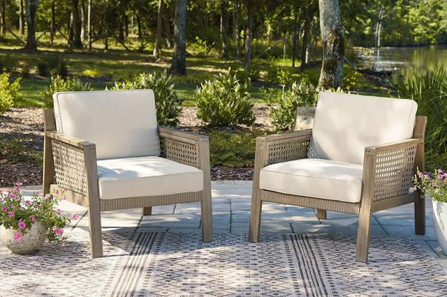 Set of 2 Outdoor Chair, Eucalyptus Wood Frame With Woven Wicker Sides ...