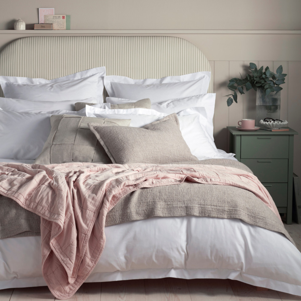 White Yarmouth 100% Cotton 800 Thread Count Bed Linen - Country ...