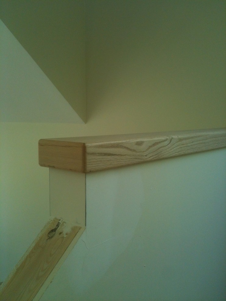 Stairwell Wooden Caps.... 3/8" rounded or more square?