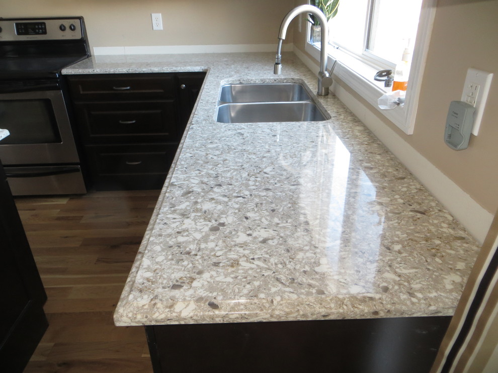 Chakra Beige Quartz - Transitional - Toronto - by Provincial Granite ...