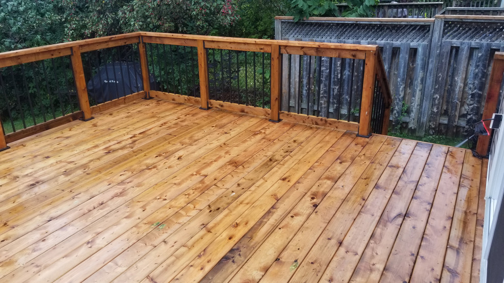 14' x 14' Pressure Treated Wood Deck and Railings with Aluminum ...