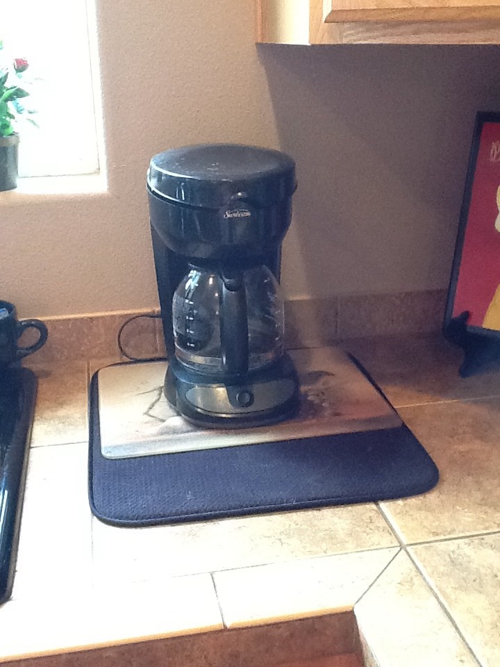 Coffee area - clean up hassle