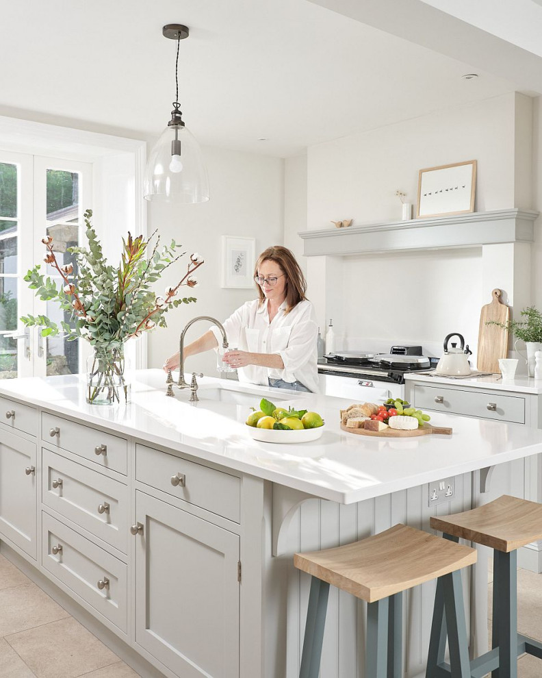 A Timeless Kitchen Design for Wells Family Home - Contemporary ...