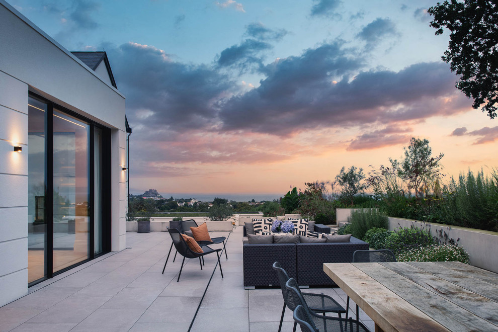 Channel Islands Home - Modern - Patio - London - by Tom St. Aubyn ...