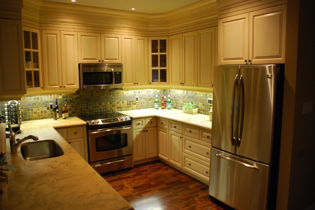 Sensible Style for Your Holiday Kitchen