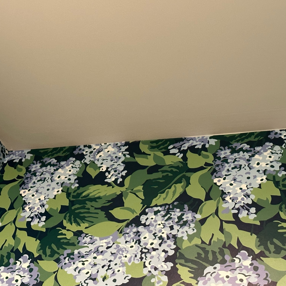 Is this a bad wallpaper job? | Houzz Forum