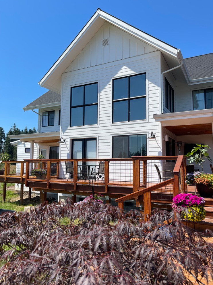 Modern Farmhouse - Farmhouse - Deck - Portland - by Departure l ...